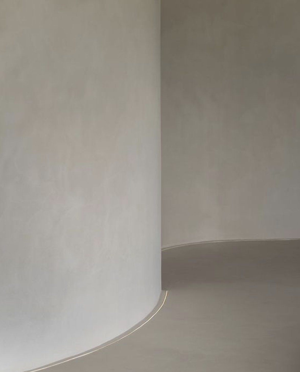 Fall/Winter – Kayro Studio